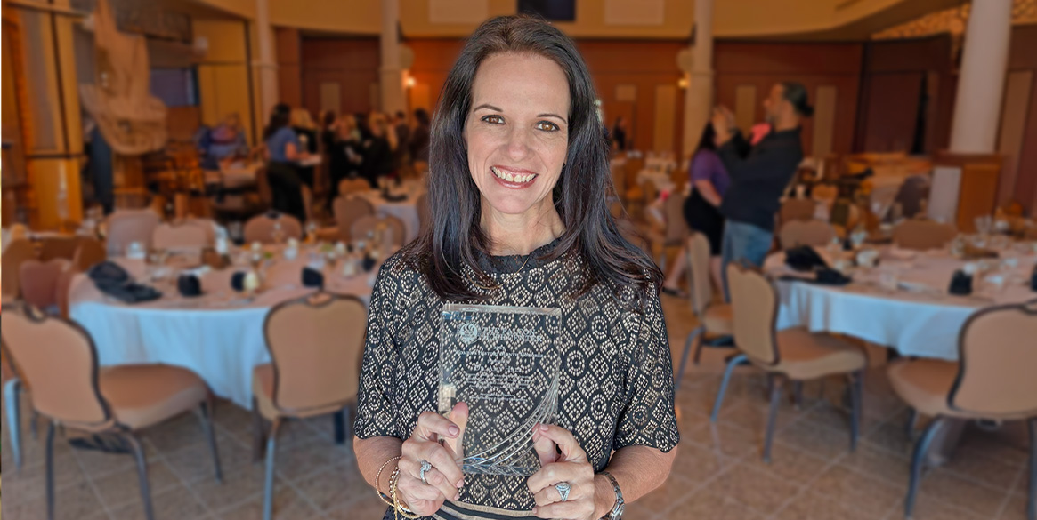 FLVS Administrator Honored for Outstanding Community Impact